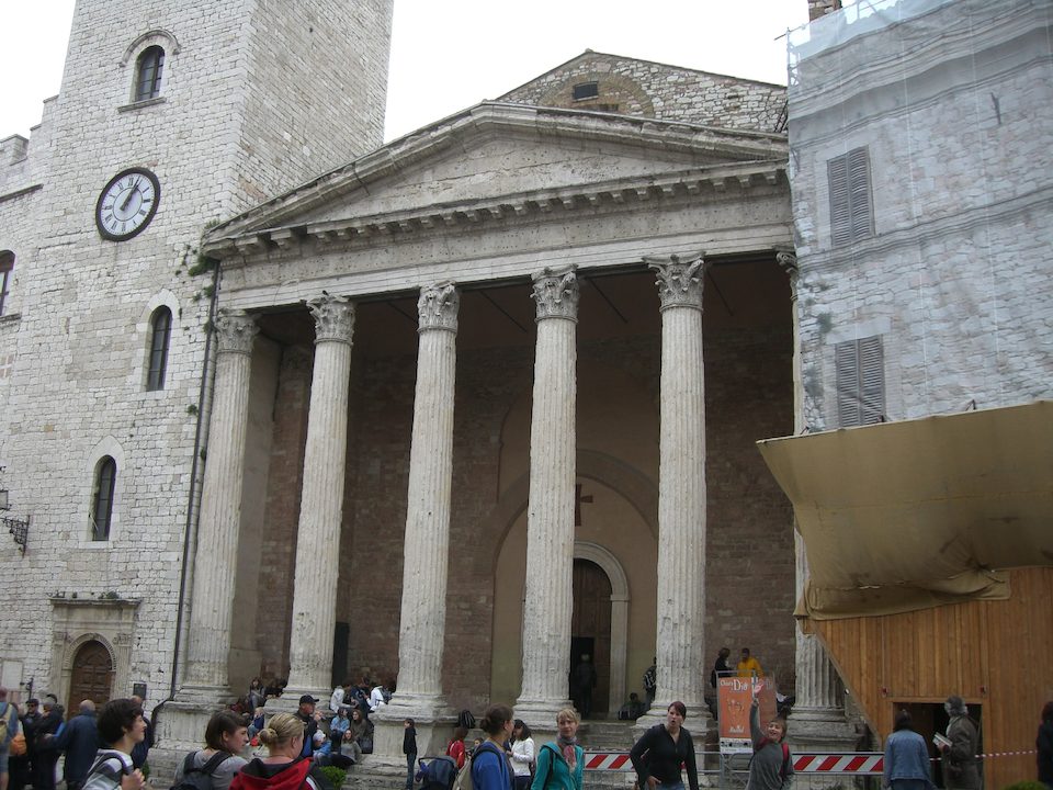 Temple of Minerva in Assisi, Italy | Saint Mary's Press